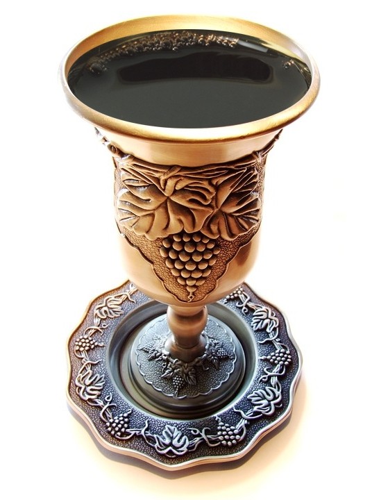 Five Cups of Wine at the Seder? | The Gemara